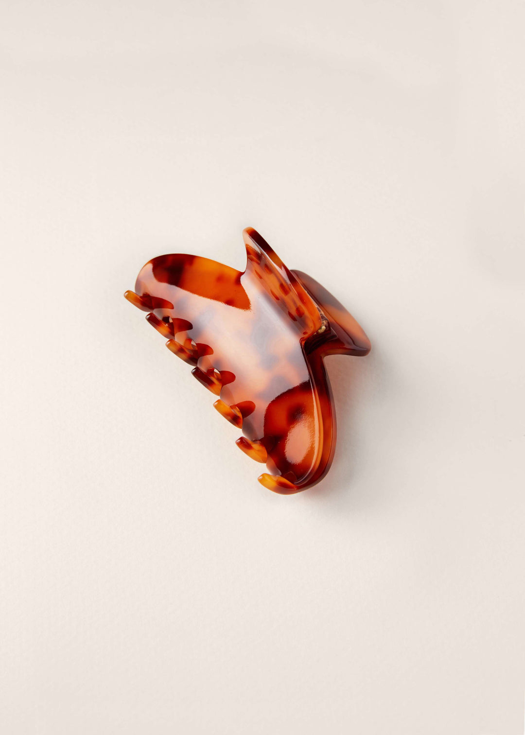 Demi Clip - Tortoise | Claw Clip – Kōv Essentials