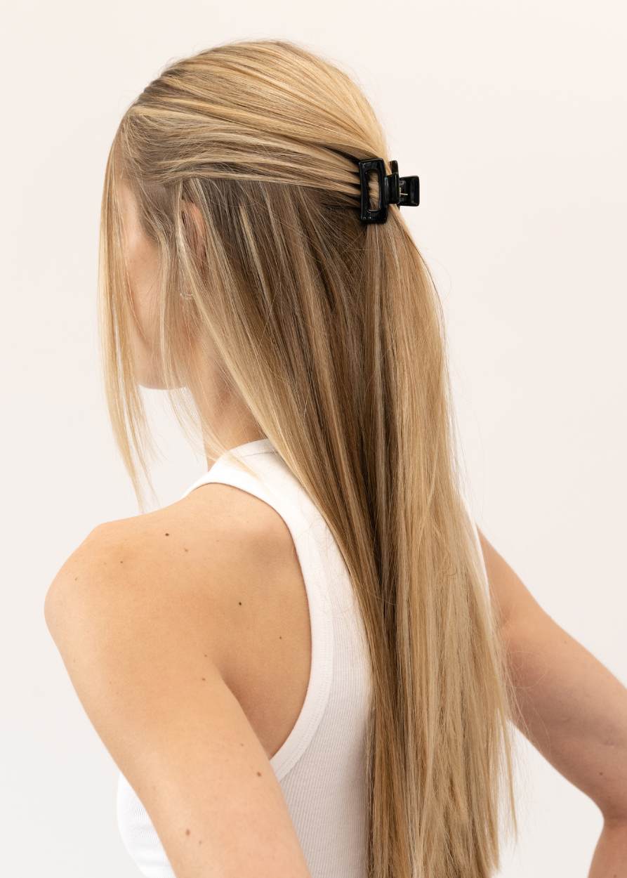 Mini Daily Clip | Claw Clip for Thin Hair | Secure & Stylish – Kōv ...